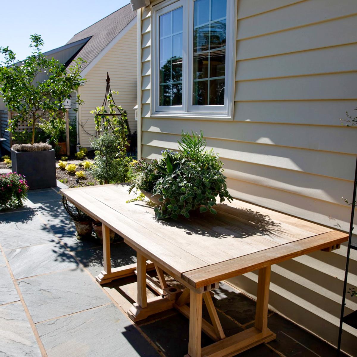 12 Garden Design Ideas: Do’s And Don’ts For 2021 - Plant Design Group